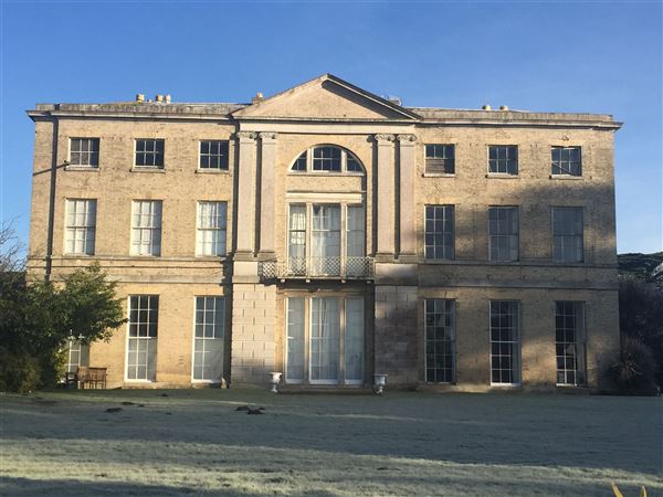 Locations Hub - Glevering Hall