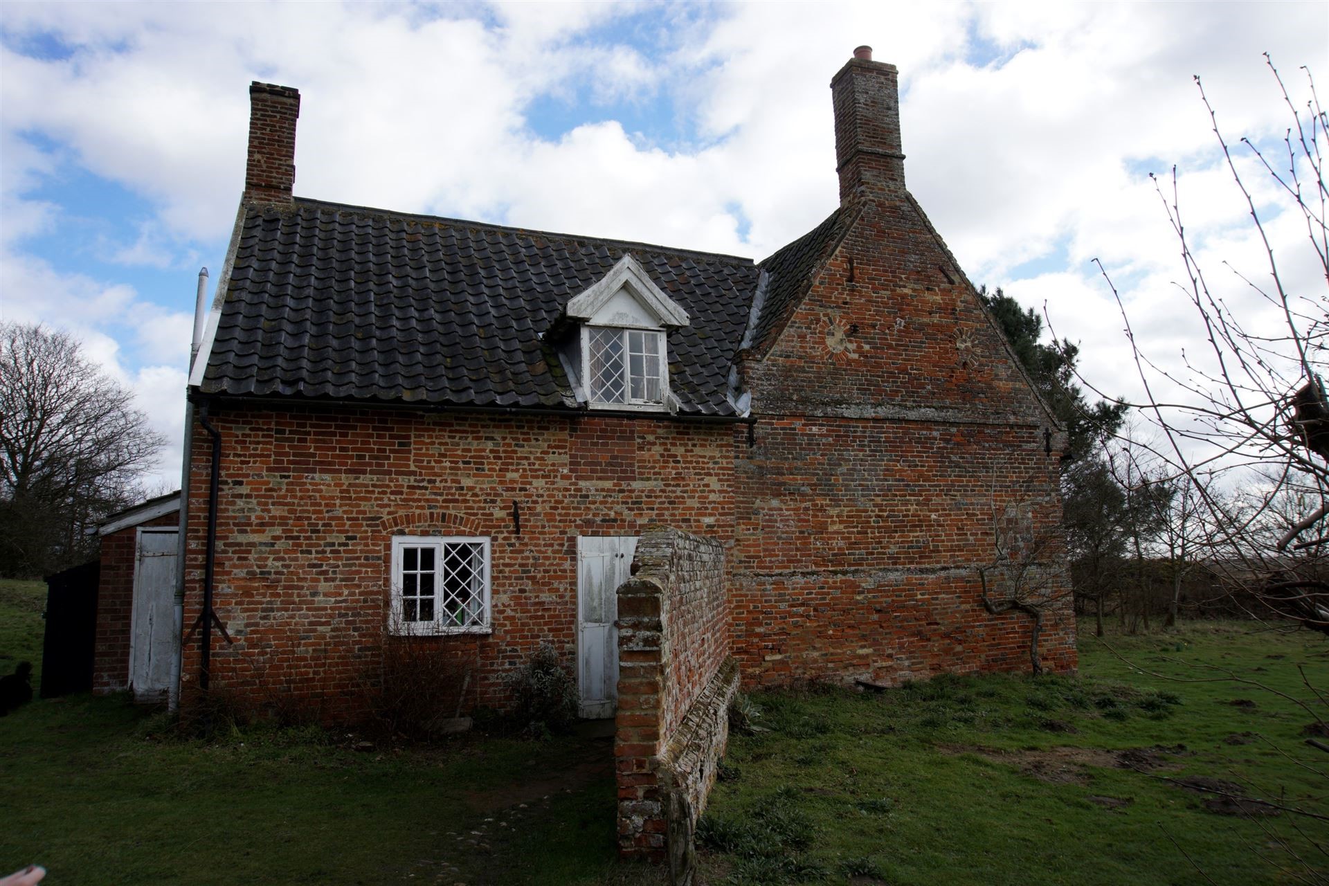 Locations Hub - Great Dingle Farm